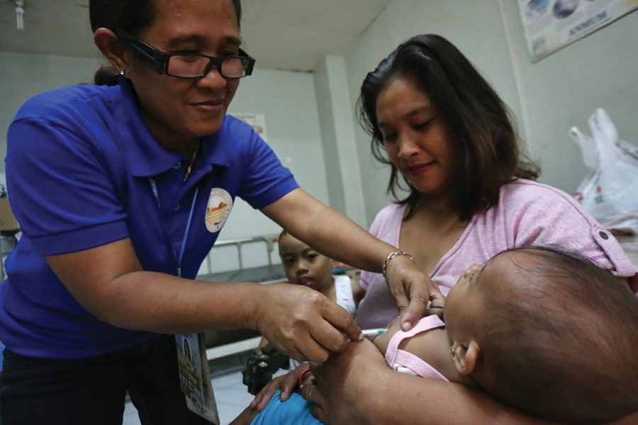 1 million Filipino kids to receive measles vaccine — Across the Islands